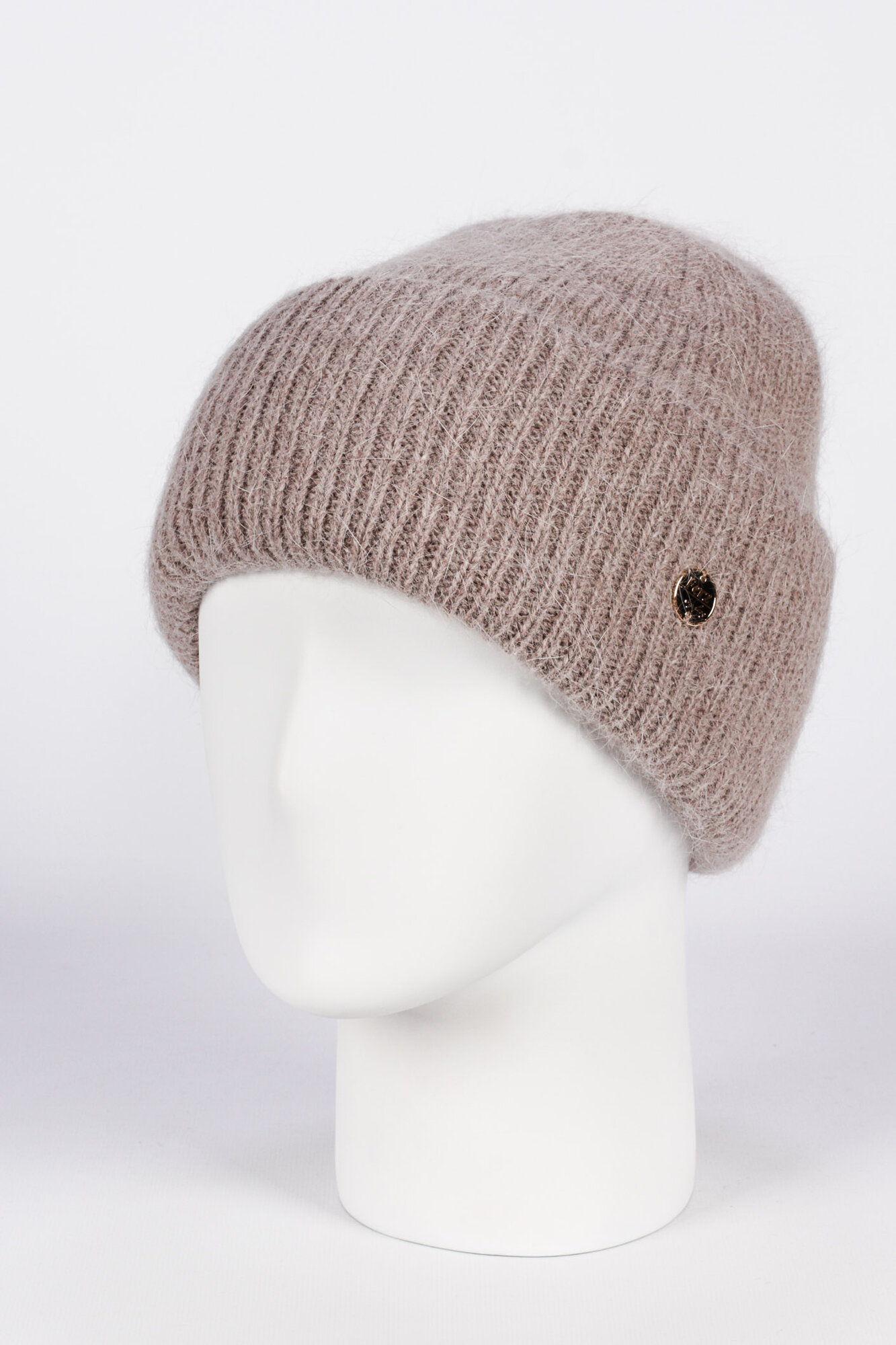 Шапка для женщин