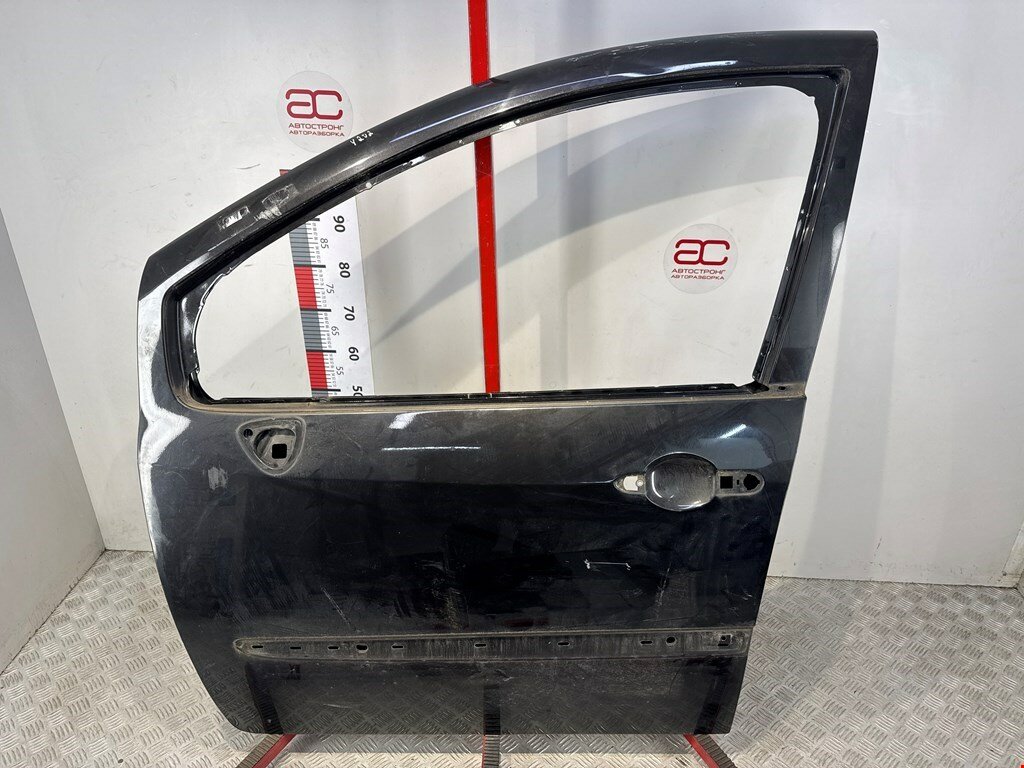 Дверь передняя левая Renault Modus 801019830R арт. 2211134