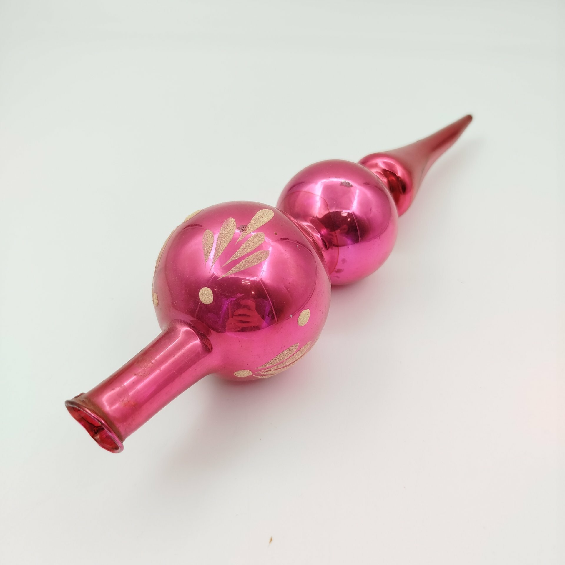 Навершие на ёлку (макушка) малинового оттенка, стекло, краска, СССР, 1960-1990 гг.