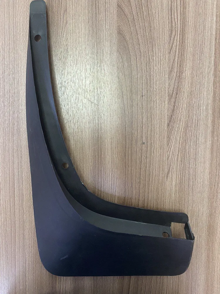 Брызговик задний левый Chery Tiggo