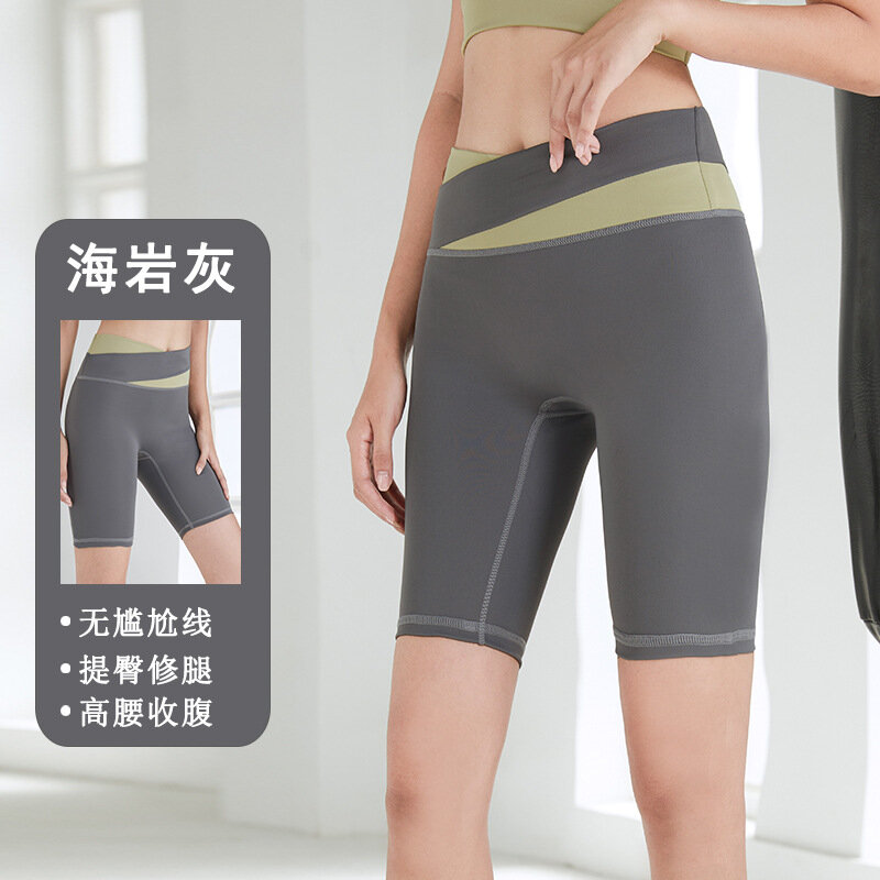 Костюм спортивный