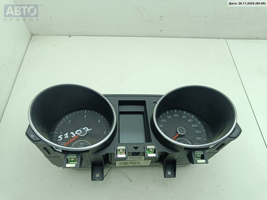 Щиток приборный (панель приборов) Volkswagen Golf-6
