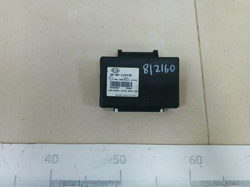 Блок электронный Kia Rio 3 UB 2011-2017 кат.номер: 954004Y010