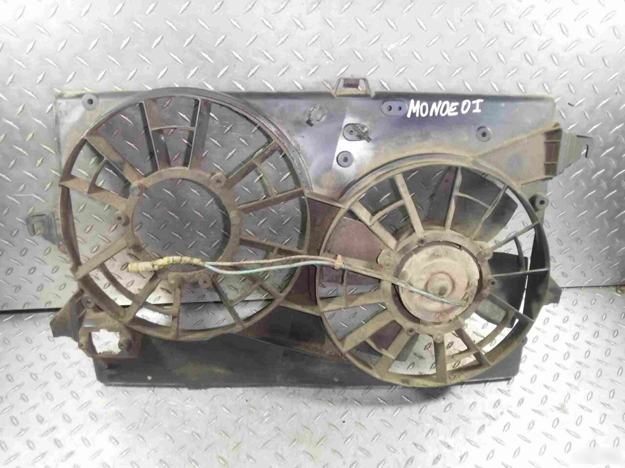 Вентилятор радиатора Ford Mondeo I (1993—1996) 1152921