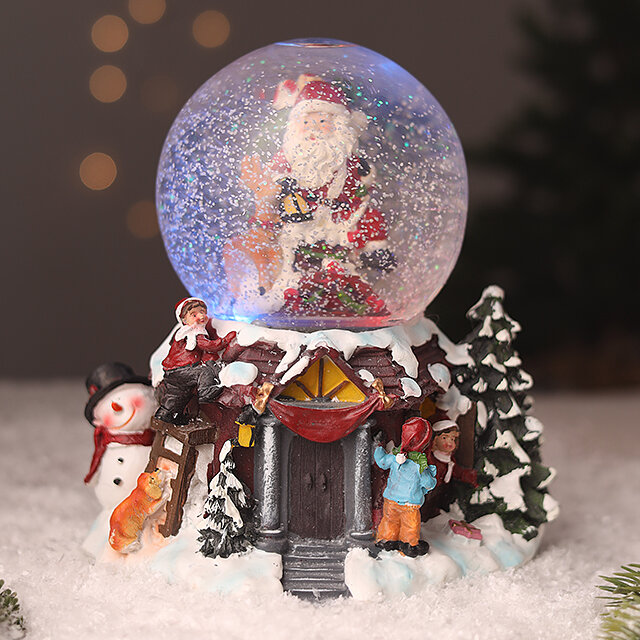 Снежный шар Christmas Fun: Санта 21 см, с подсветкой, музыкой и движением, на батарейках, Kaemingk, 483363-1