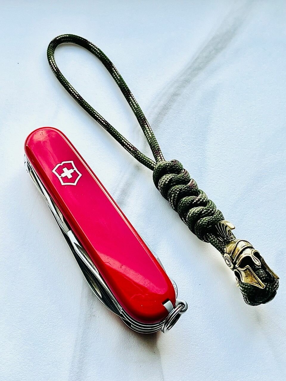 Темляк для ножа