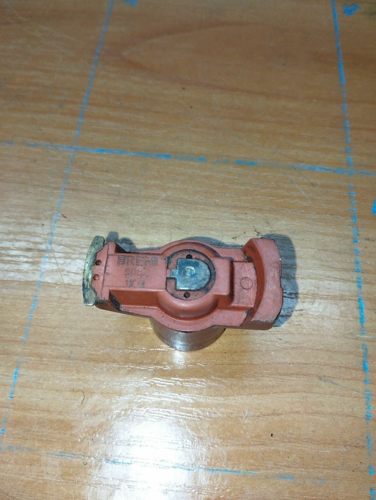 Бегунок трамблера Фольксваген Пассат Б3 1,8 Б/У с пробегом