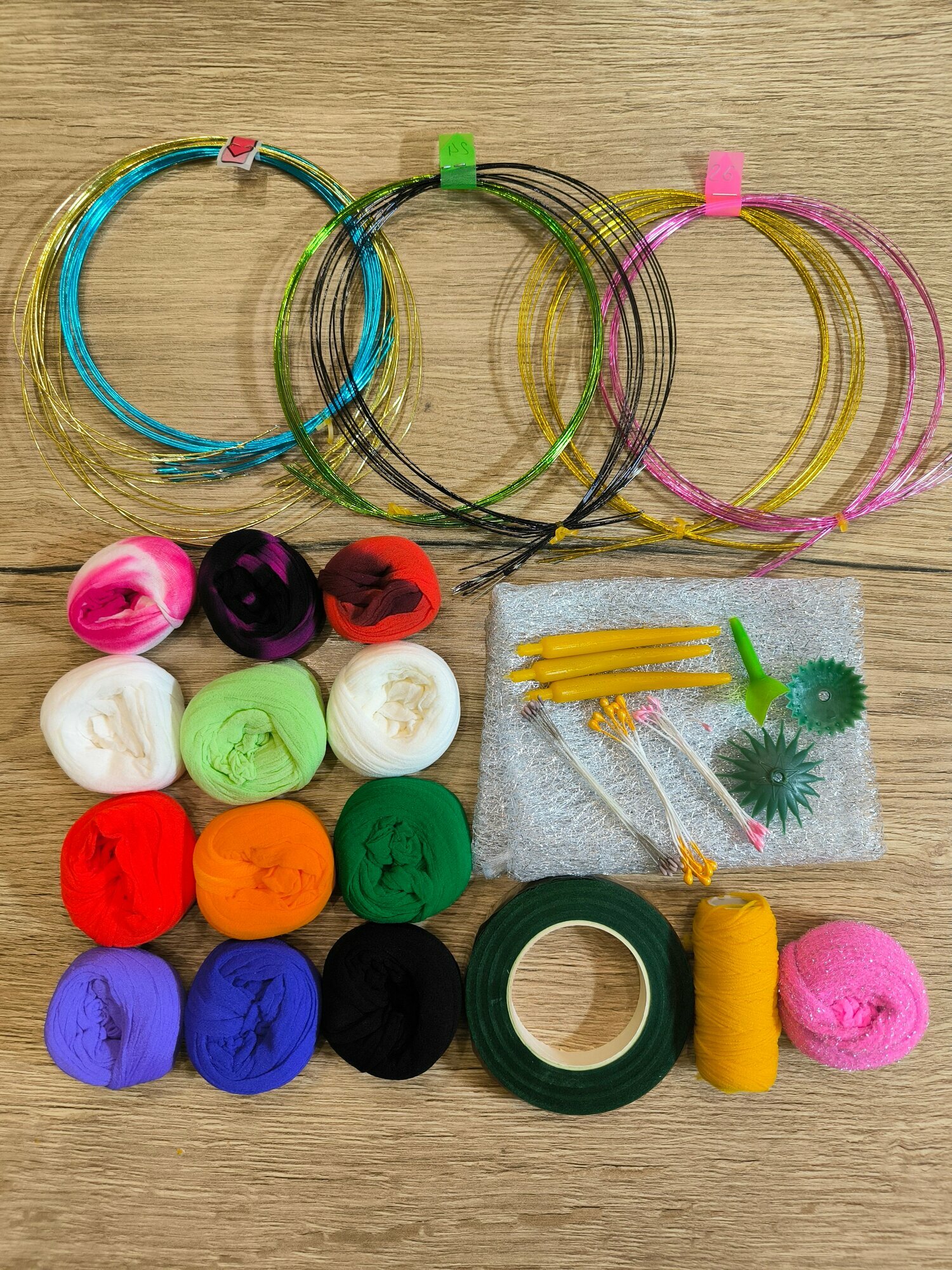 Набор для рукоделия "Цветы из капрона": создай сам своими руками. Стартовый микс.