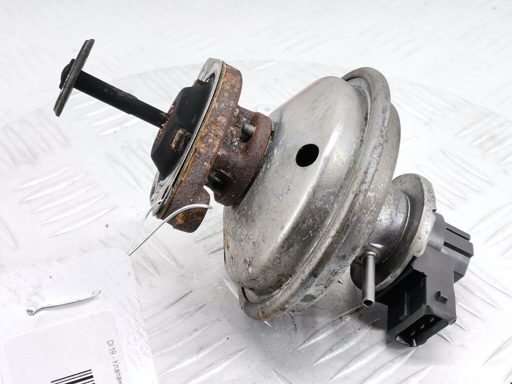 Клапан ЕГР EGR BMW 5-Series (E60/E61) 11717801942 арт. 1689157