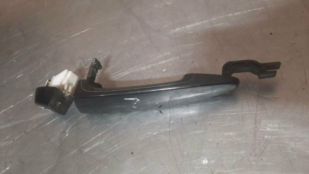 Ручка наружная двери левой BMW 3 E90/E91 2006 7123973