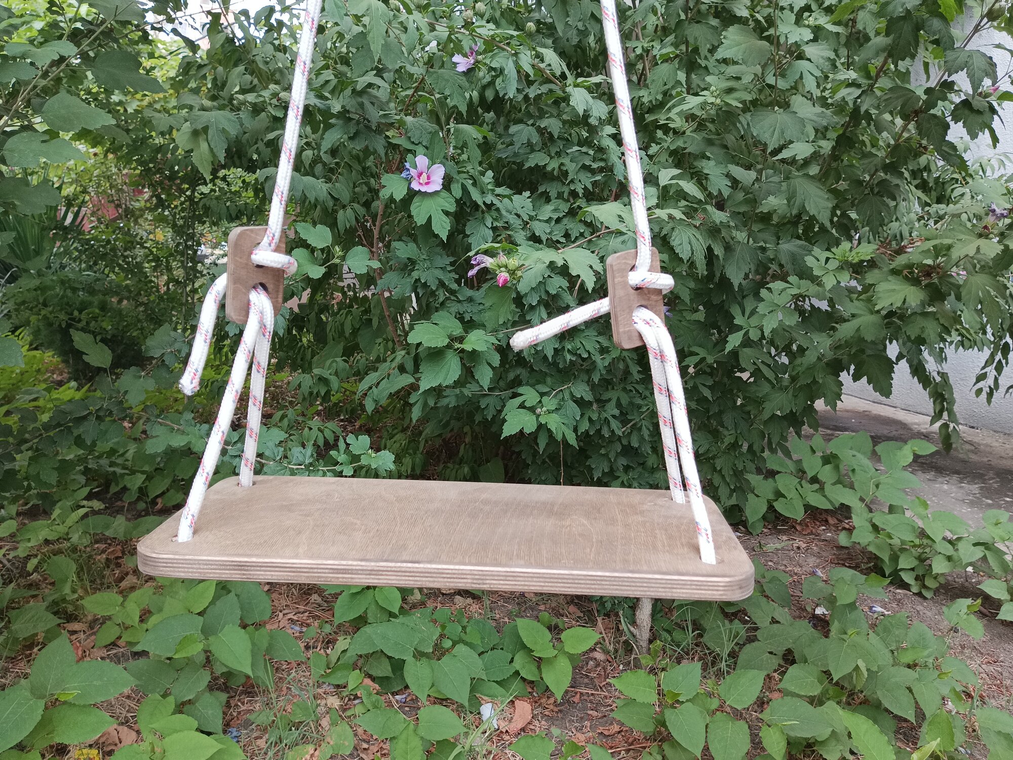 Подвесные деревянные качели для взрослых и детей Весенний ветерок.