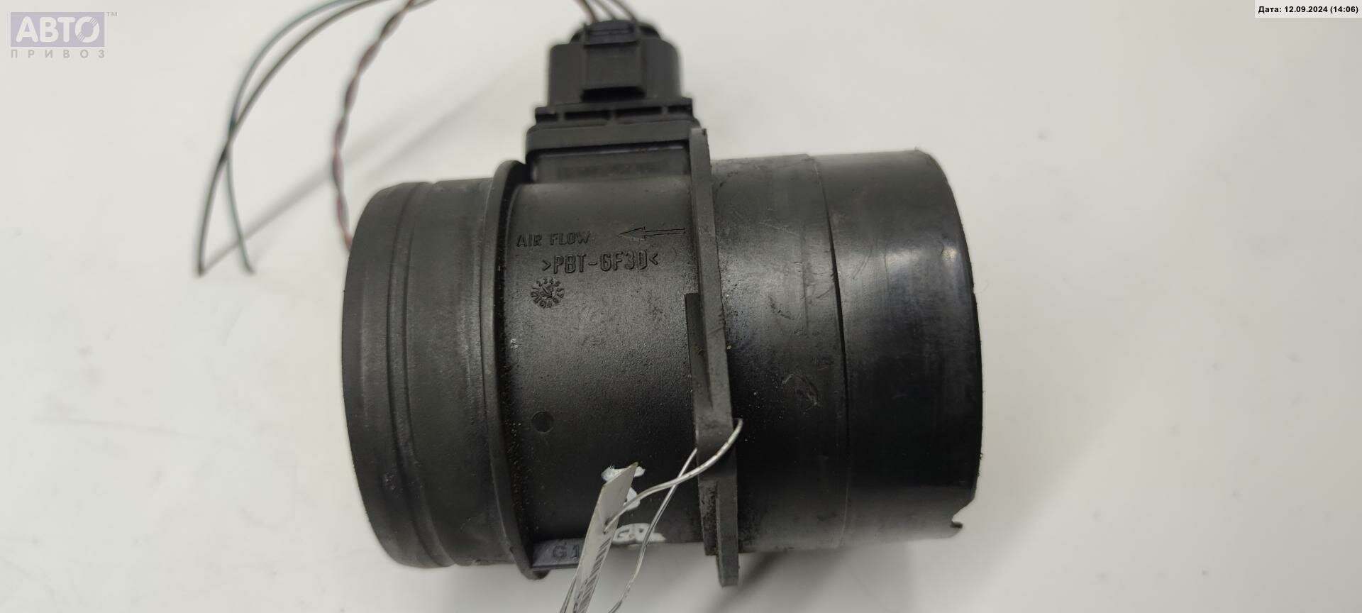 Расходомер (измеритель потока воздуха) Audi A4 B8 (2007-2015)