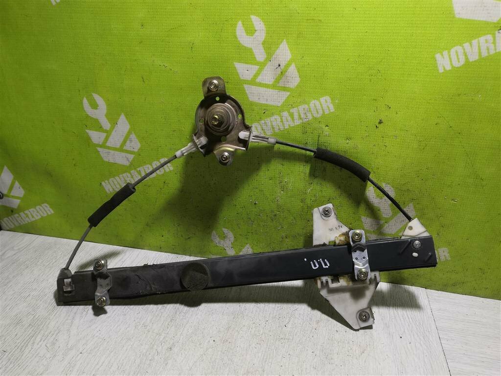 Стеклоподъемник механ. передний правый Hyundai Accent 2 (+тагаз) 00-12