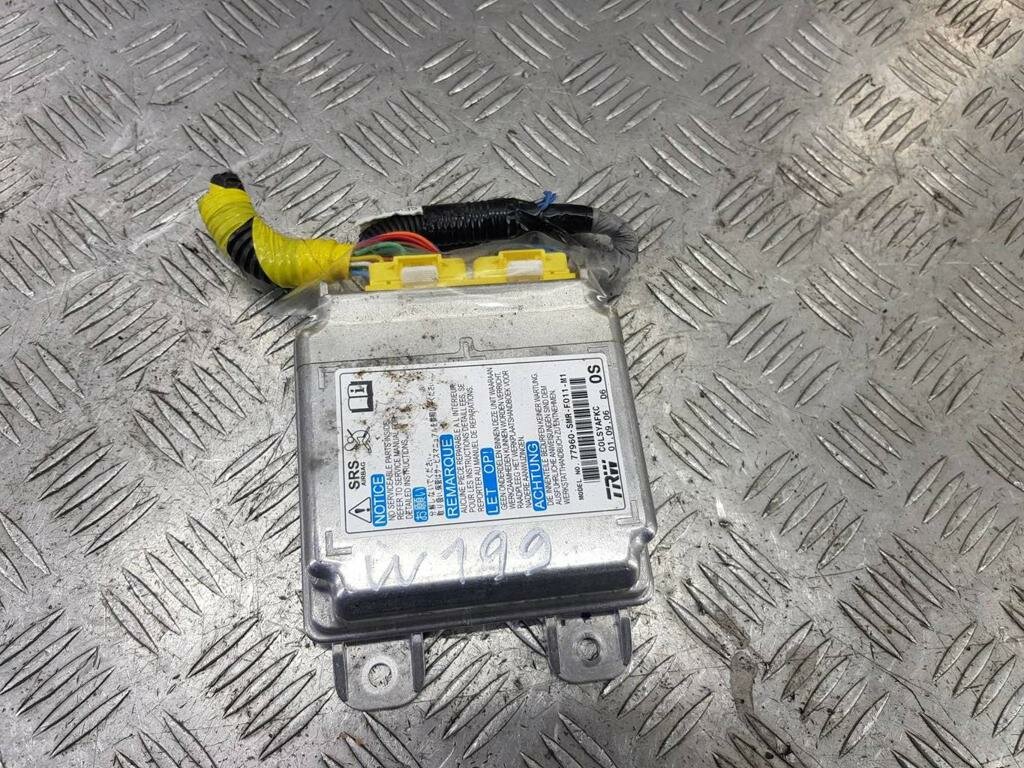 Блок управления SRS (AIR BAG) Б/У для HONDA Civic VIII (2005—2009) 77960SMRF01