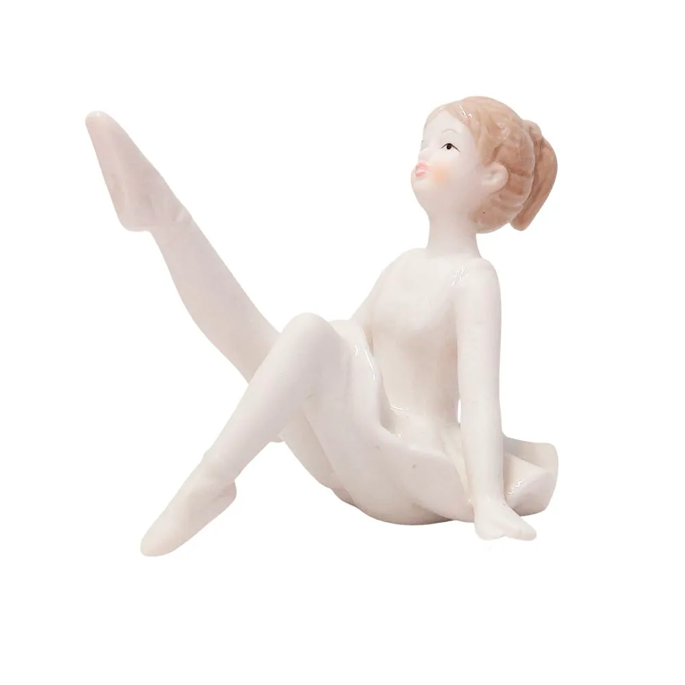 Фарфоровая фигурка ручной работы "Юная балерина"