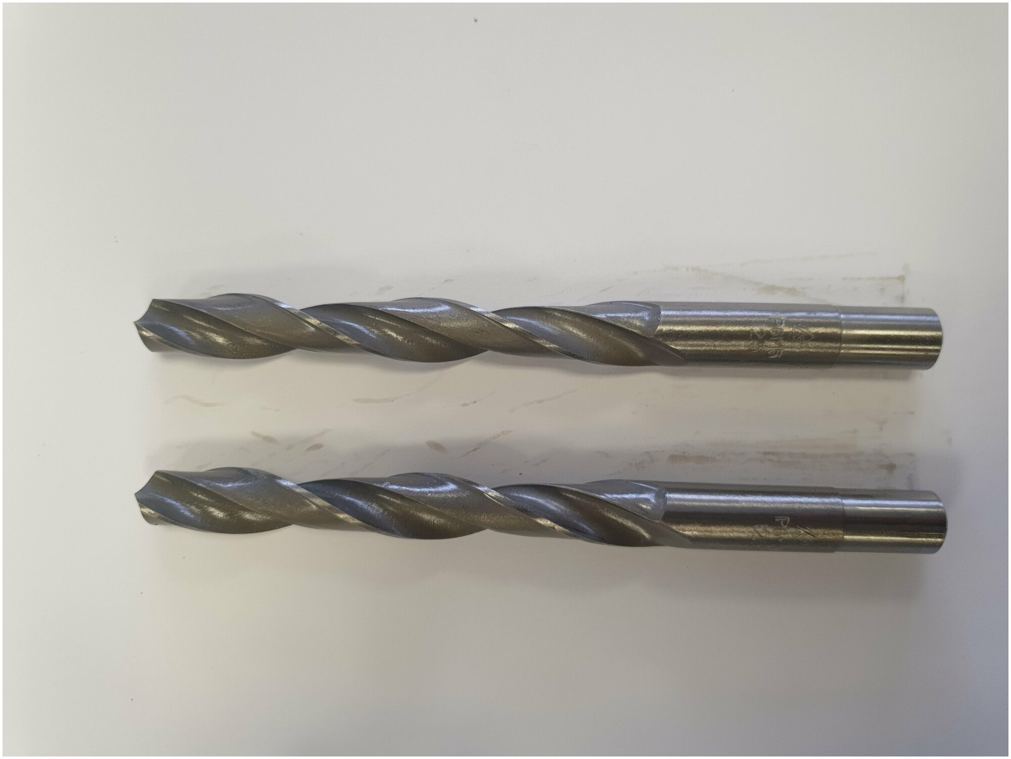 Сверло по металлу 12,5 мм Р6М5 с проточкой 12 мм ВИЗ , 2 шт