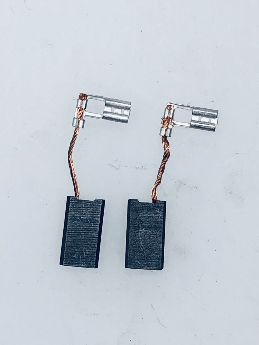 Щетки (№535) Rezer, Bosch Х44, 5х10х18 (2шт.) (010-0220) 03.022.00032 №634