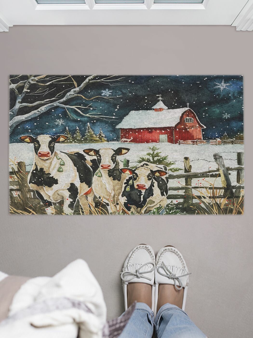 Коврик придверный в прихожую с принтом "Коровы на прогулке" 45 на 75 см , JoyArty, серия Новый год и Рождество