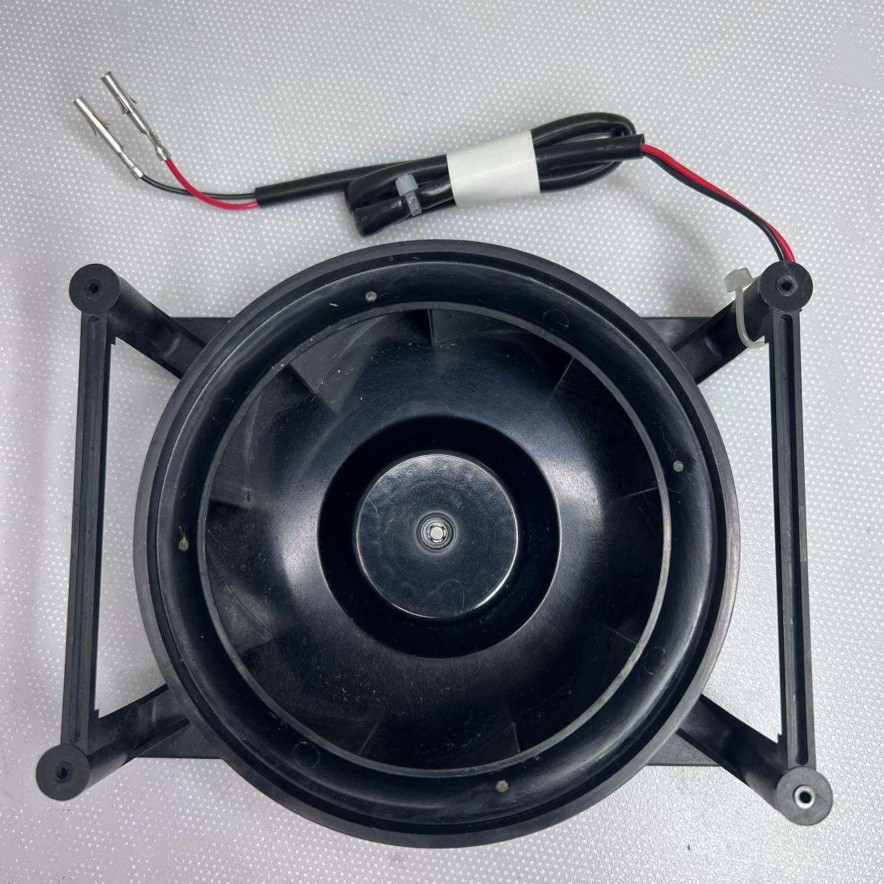 C00293764 Вентилятор холодильника Indesit. Hotpoint-Ariston,12v, 110R037D043