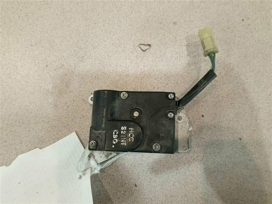 Моторчик заслонки отопителя от Kia Spectra 2000-2011