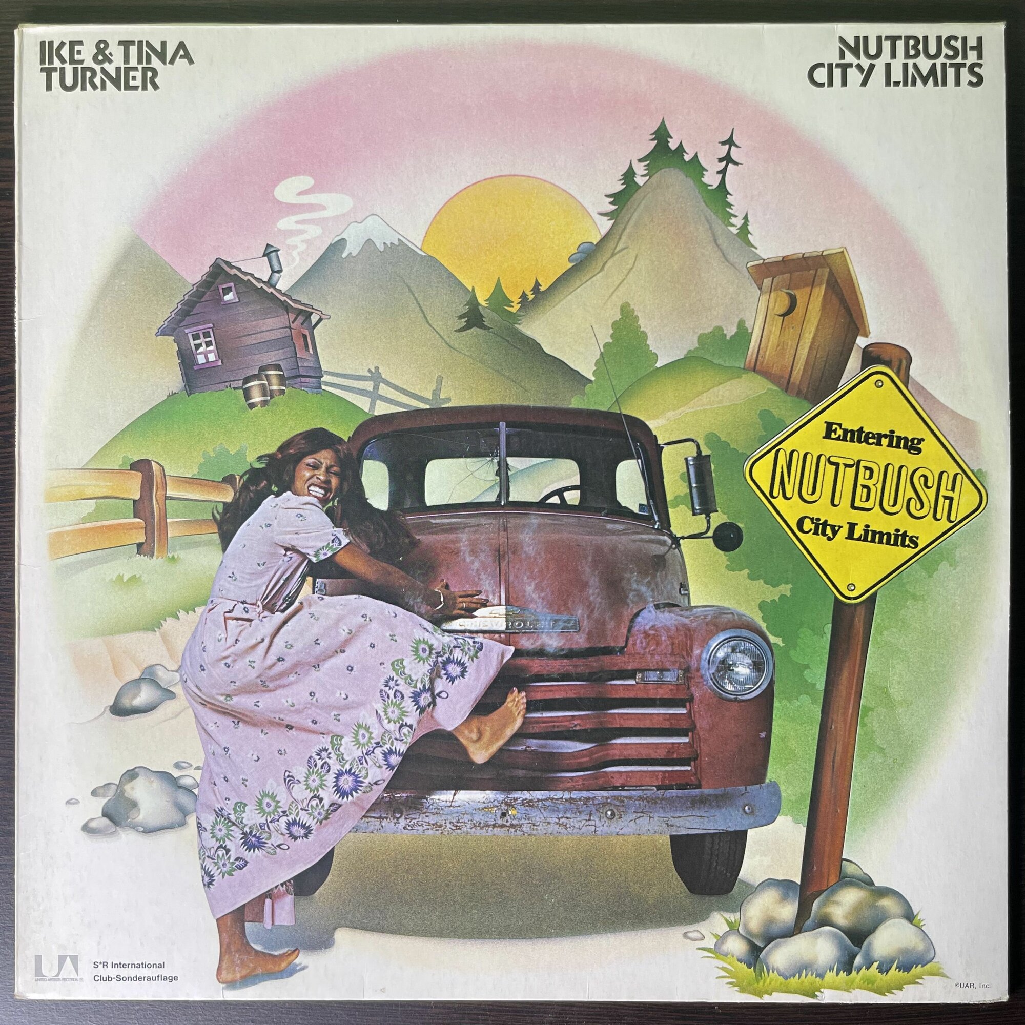 Виниловая пластинка Ike & Tina Turner - Nutbush City Limits (Германия 1974г.)