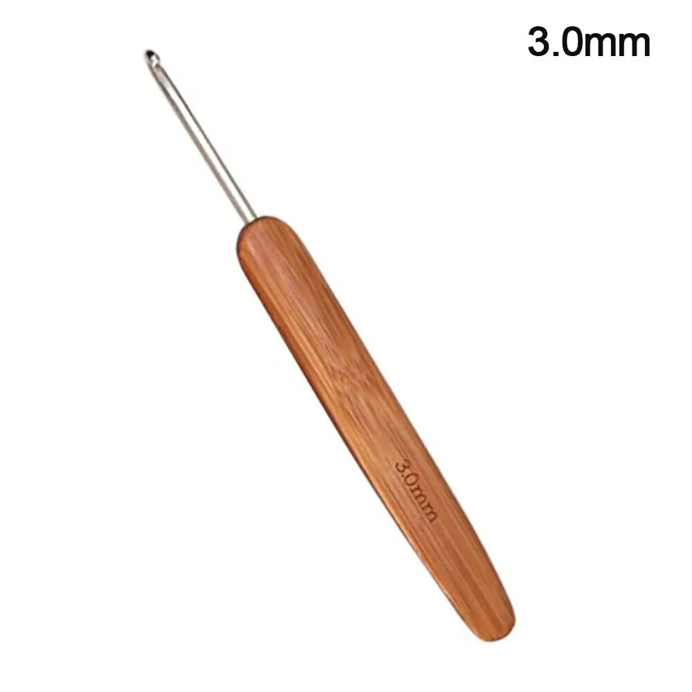 Крючок для вязания 3.0mm с деревянной ручкой