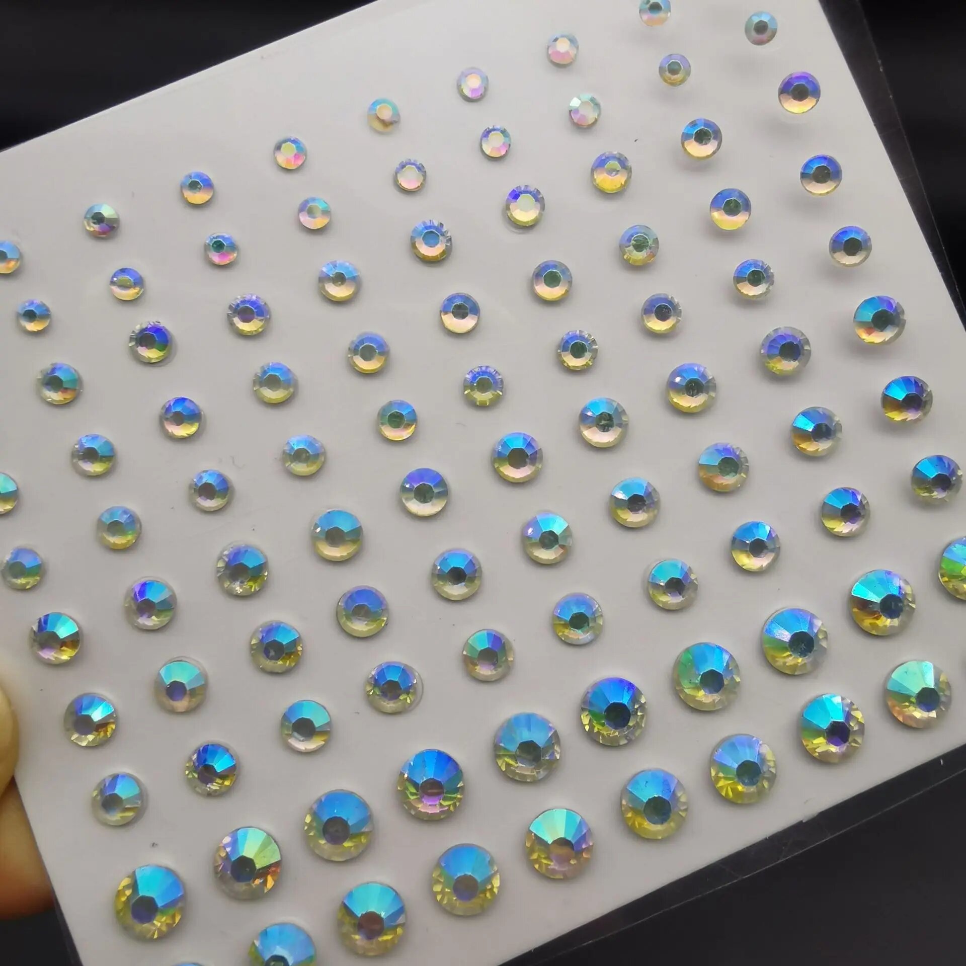 Жемчужные наклейки для лица Swarovski -2