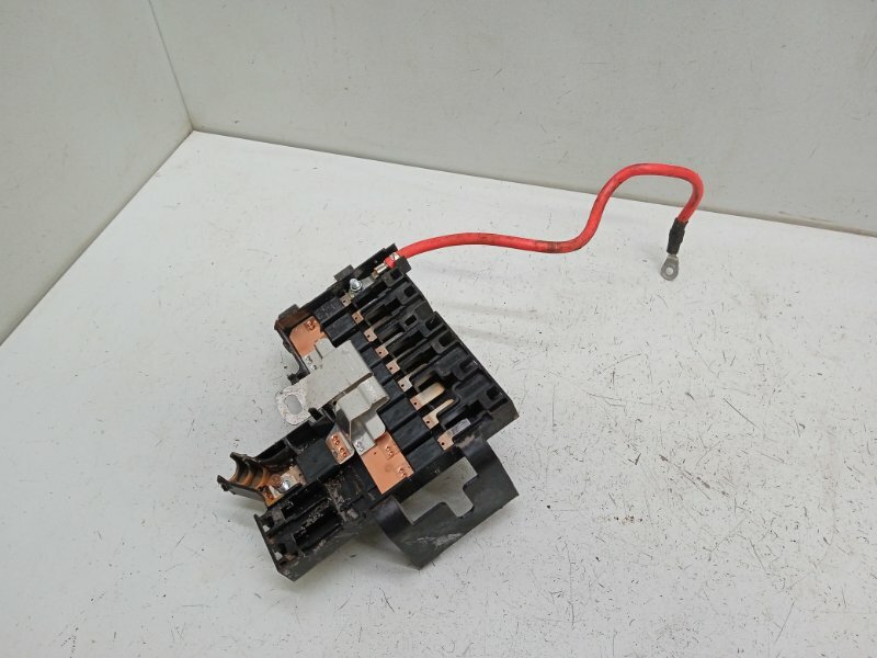 Б/У БМВ 7 Ф01/Ф02/Ф04 Блок предохранителей BMW 7-Series 2011 F01/F02/F04 198898 BMW арт. 61149240490