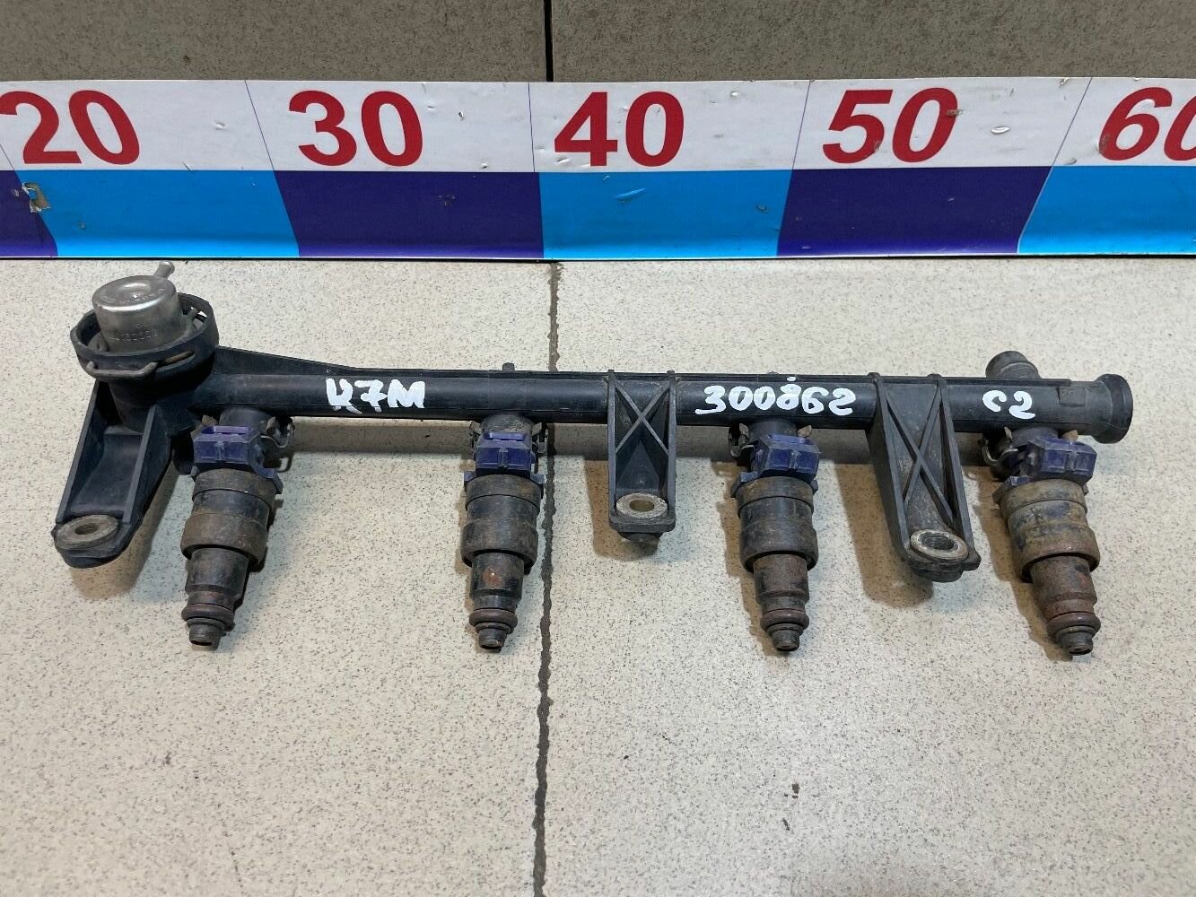 Форсунка топливная Renault Scenic I 7700866313