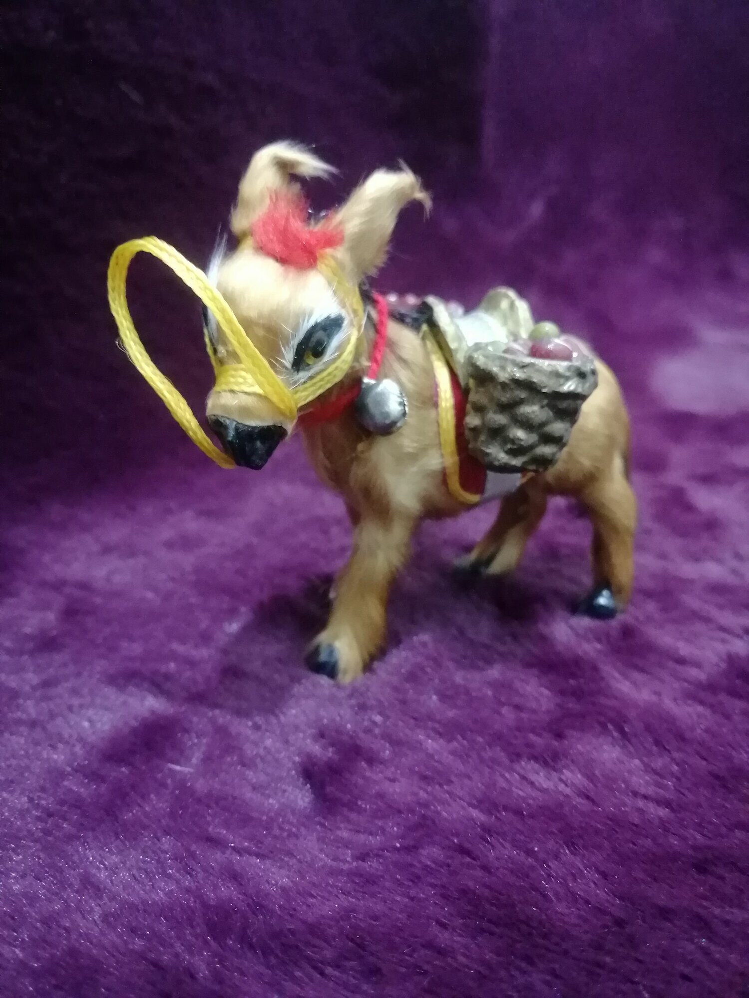 Ослик из натурального меха!