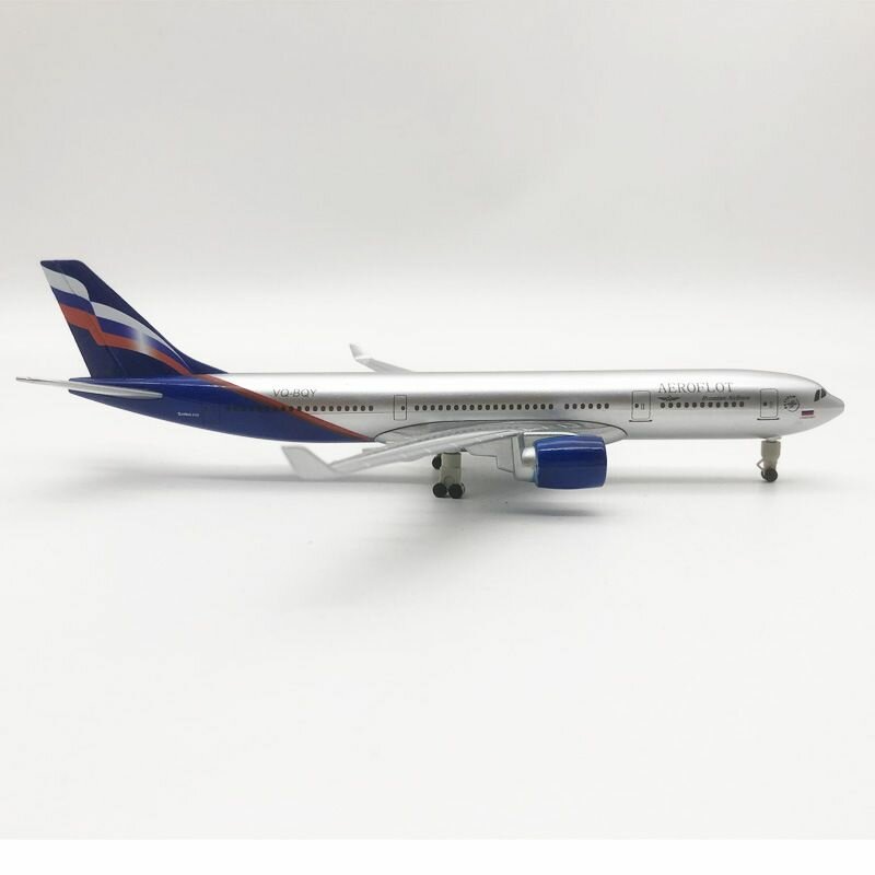 Модель самолета330;20CM — фото 1