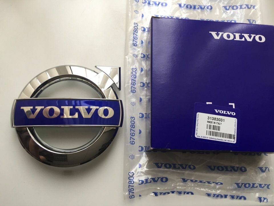 31383031 Эмблема решетки радиатора VOLVO