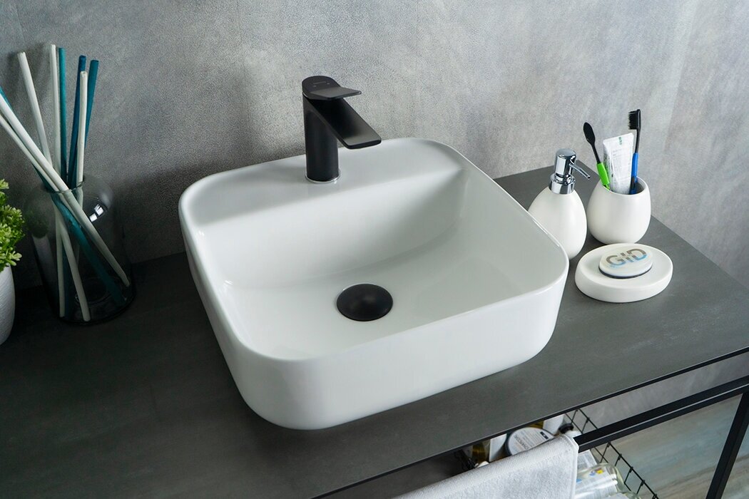 (38.5х38.5х14см) Комплект 3 предмета: Керамическая накладная раковина для ванной GID N9044 с сифоном А-3202 и донным клапаном хром H6717