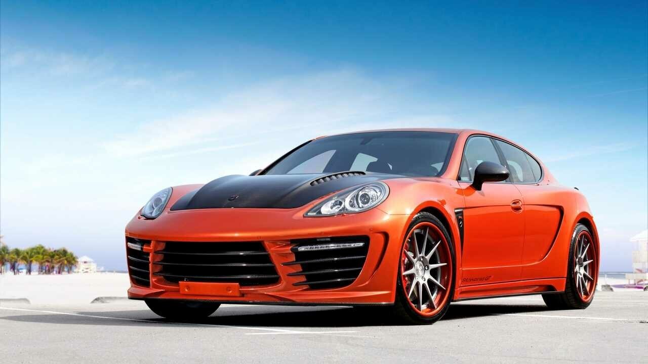 Картина на холсте 110x60 LinxOne "Порше Panamera черные Черный" интерьерная для дома / на стену / на кухню / с подрамником