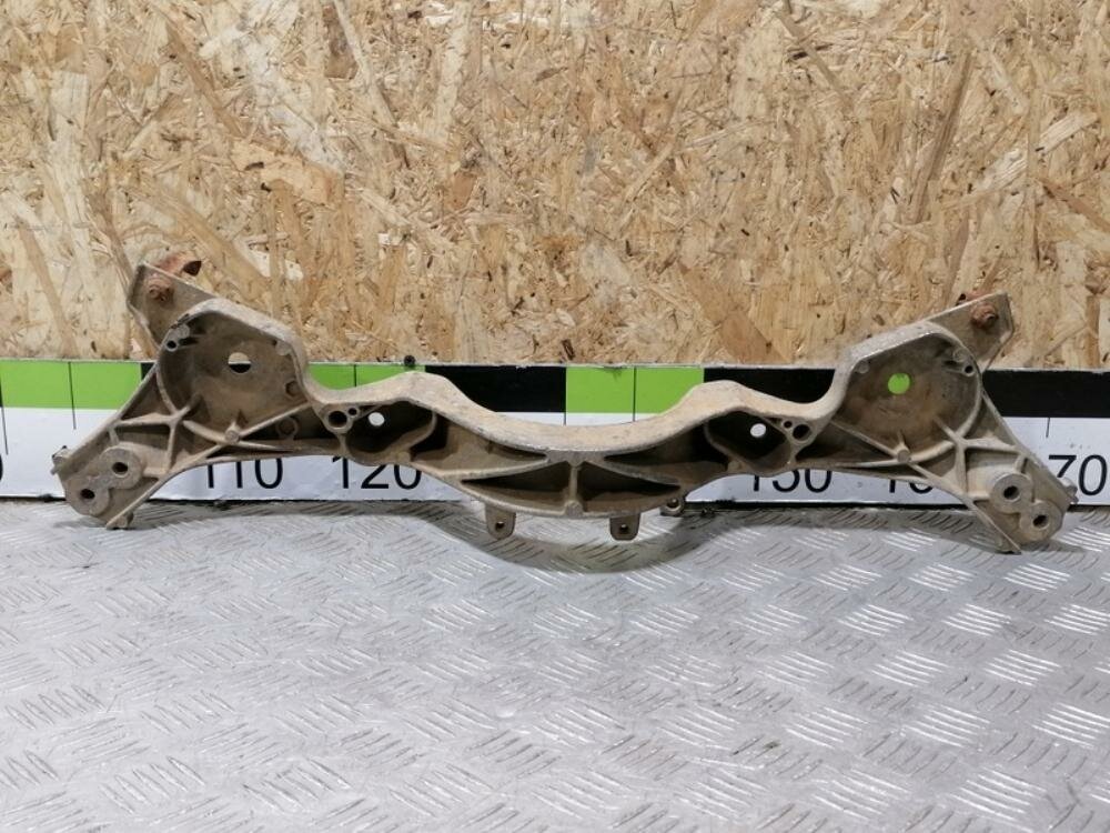 Опора заднего редуктора BMW X3 2004-2010 33303450440
