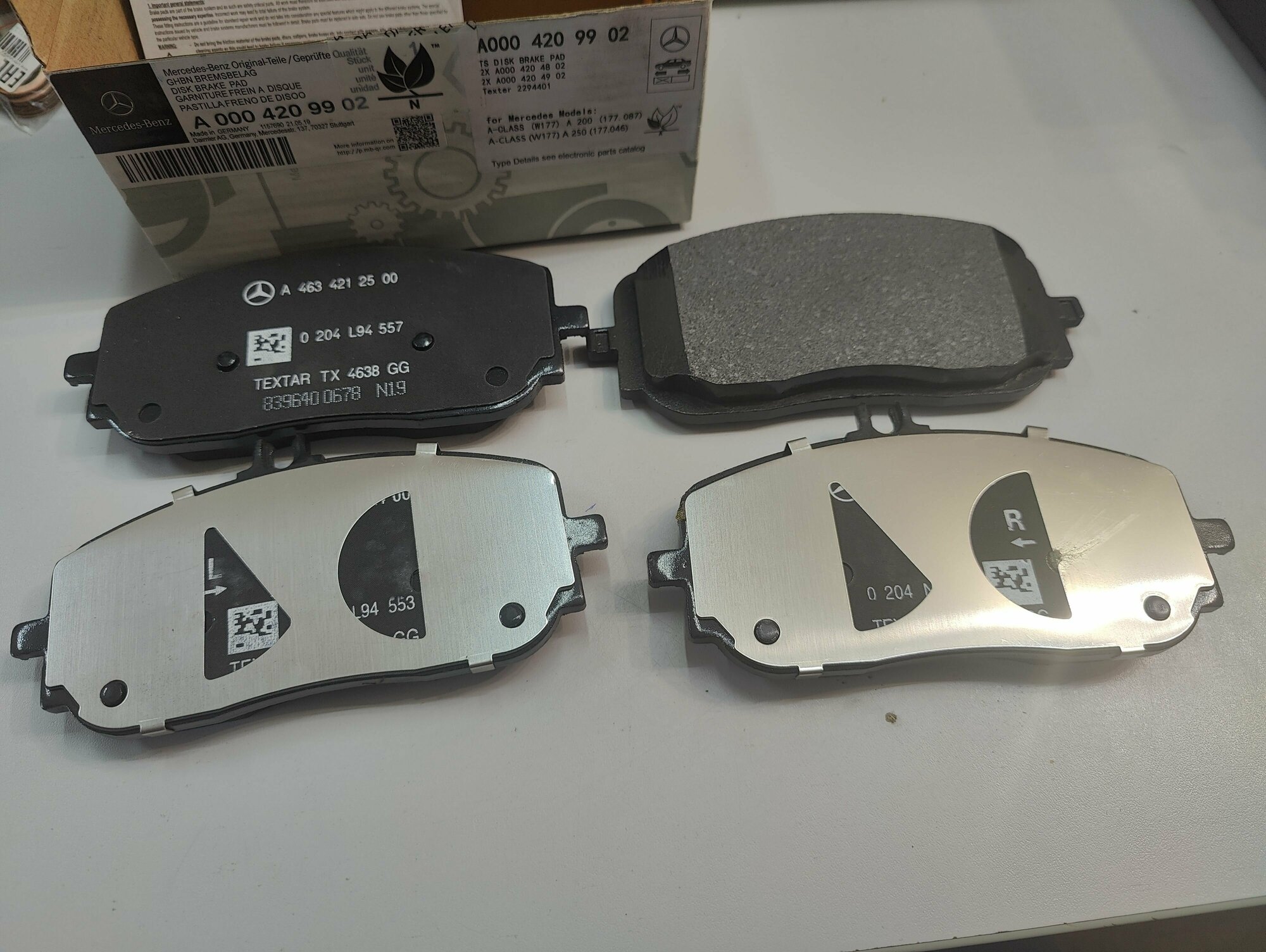 Колодки тормозные передние MERCEDES A-CLASS W177 18-, B-CLASS W247 18-, CLA 180D/200 C118 19-/ A0004209902