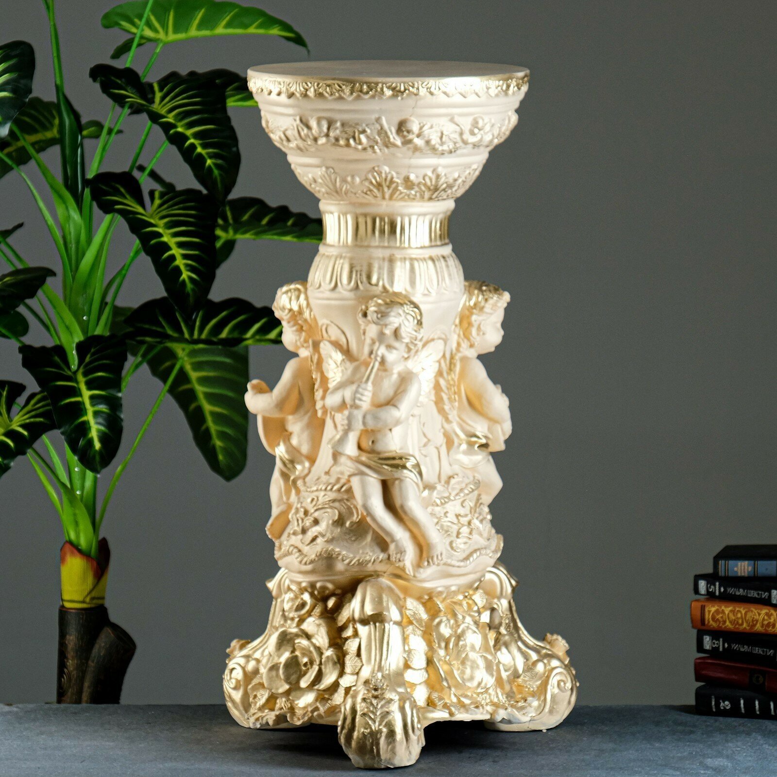 Колонна Хорошие сувениры "Три ангела" слоновая кость, 49х46х88 см