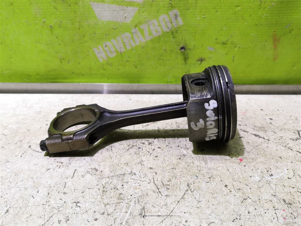 Поршень с шатуном Hyundai Solaris 2010-2017