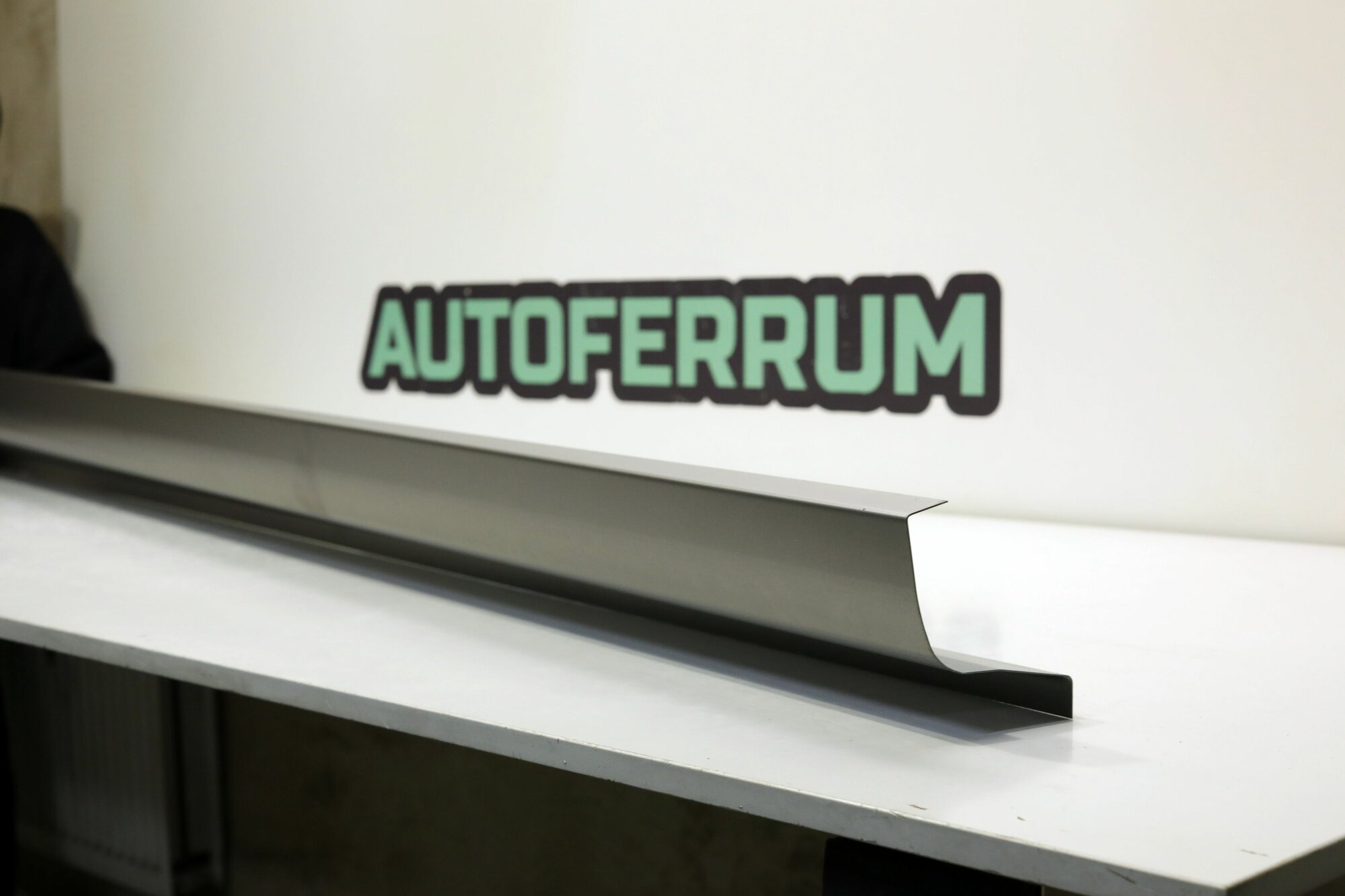 Порог ремонтный правый + усилитель для VW Caddy III 2004-2015(фольксваген кадди 3) , оцинкованная цинк сталь 1 мм