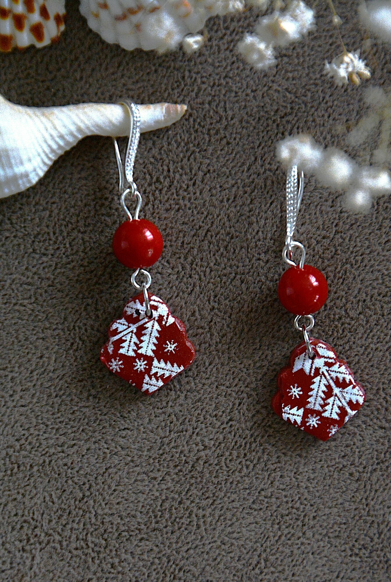 Серьги с подвесками, полимерная глина, коралл