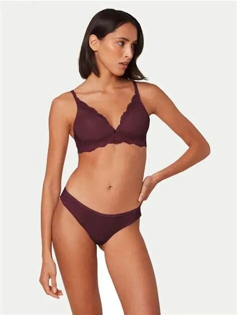 Бюстгальтер-невидимка