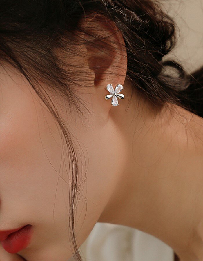 Серьги конго, циркон