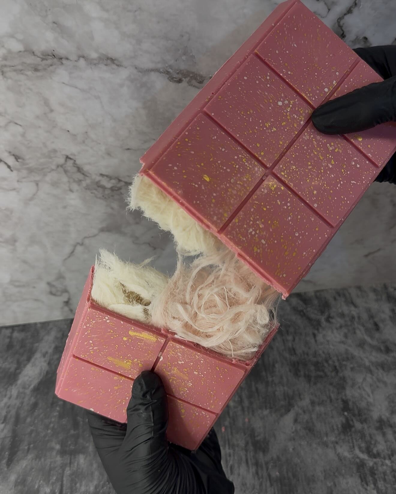 Дубайский шоколад Волосатый шоколад ShokoTrendy "Волосы Ангела", белый, пишмание (сладкая вата) с фисташковой начинкой