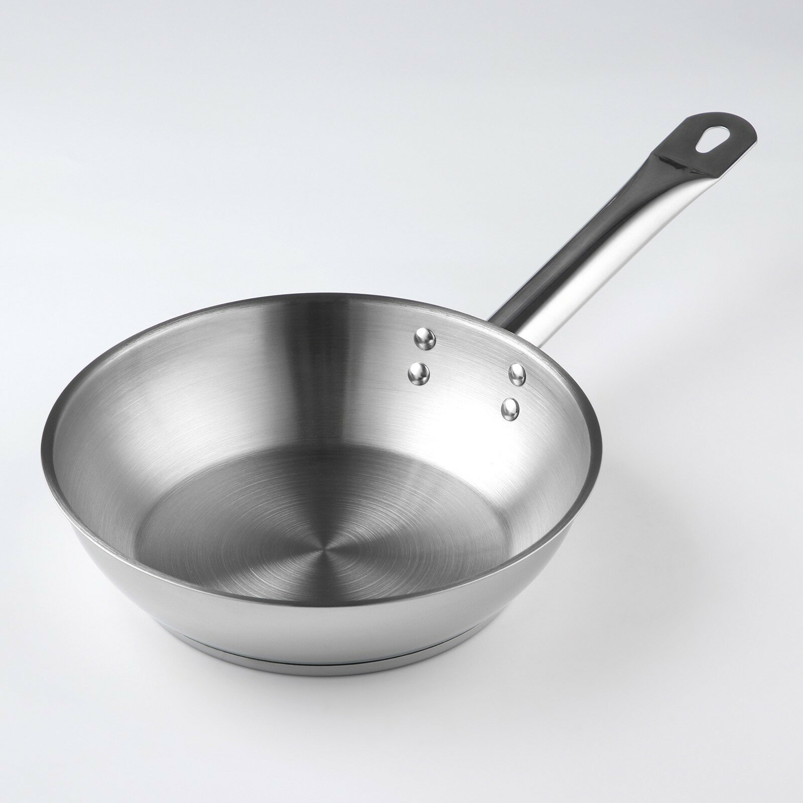 Сковорода Катунь «Общепит», d=22 см, толщина корпуса 0.6 мм, дно 3.5 мм, капсульное дно, индукция, нержавеющая сталь, AISI - 201