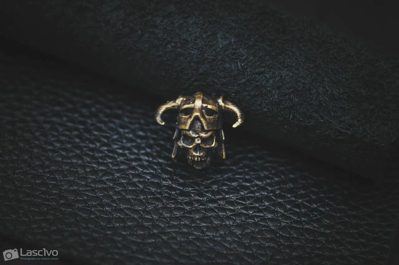 Бусина "Skyrim"