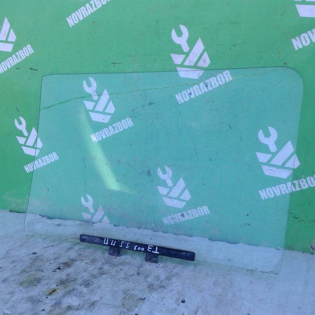 Стекло двери передней правой VW Transporter T2 T3 79-92