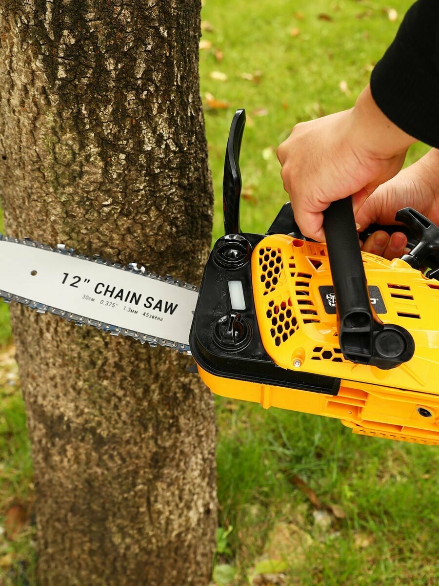 Бензопила DEKO DKCHS 25-12, 1,3 л. с, 25 куб. см, 12"