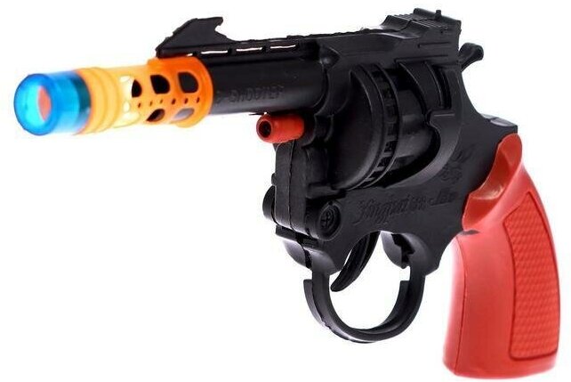 Пистолет Револьвер , стреляет 8-ми зарядными пистонами