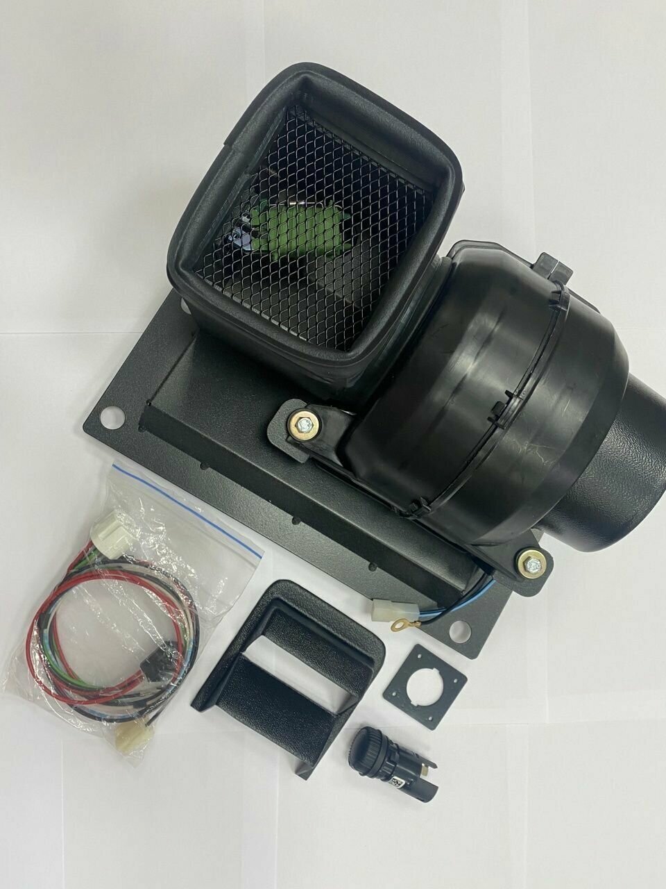 Печка на Ниву (отопитель на 4 скорости) с мотором 2108 в металлическом корпусе