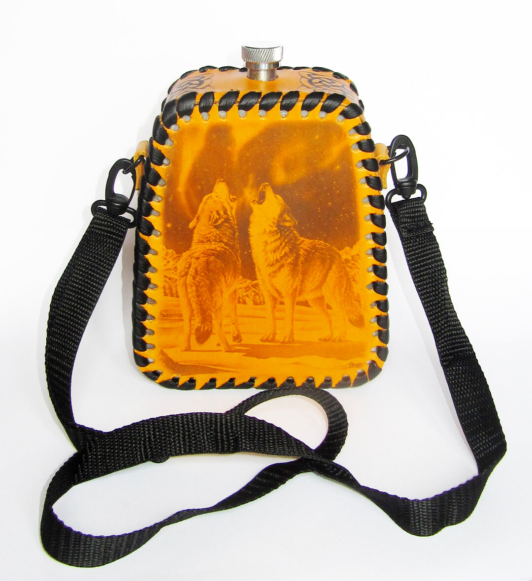 Подарочная фляга из нержавеющей стали 1000 мл. в кожаной рыжей оплётке "Охота-Волки". Ручная работа, Россия.